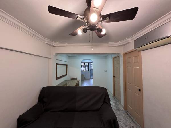 HDB for rent Dover (Queenstown), Singapore - Rental at 2 Dover Road ...
