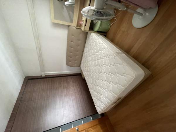 Room for rent Ang Mo Kio, Singapore - Rental at 214 Ang Mo Kio Ave 3 ...