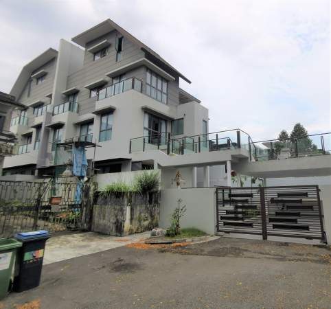 House for rent Sembawang, Singapore - Rental at 29 Springleaf Lane ...